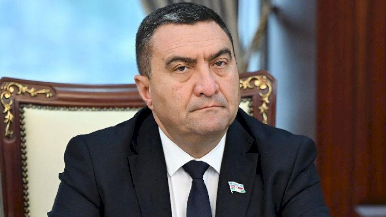 YAP-ın deputatı Əli Kərimli haqda məqaləni bəyəndi - - Medianews.az